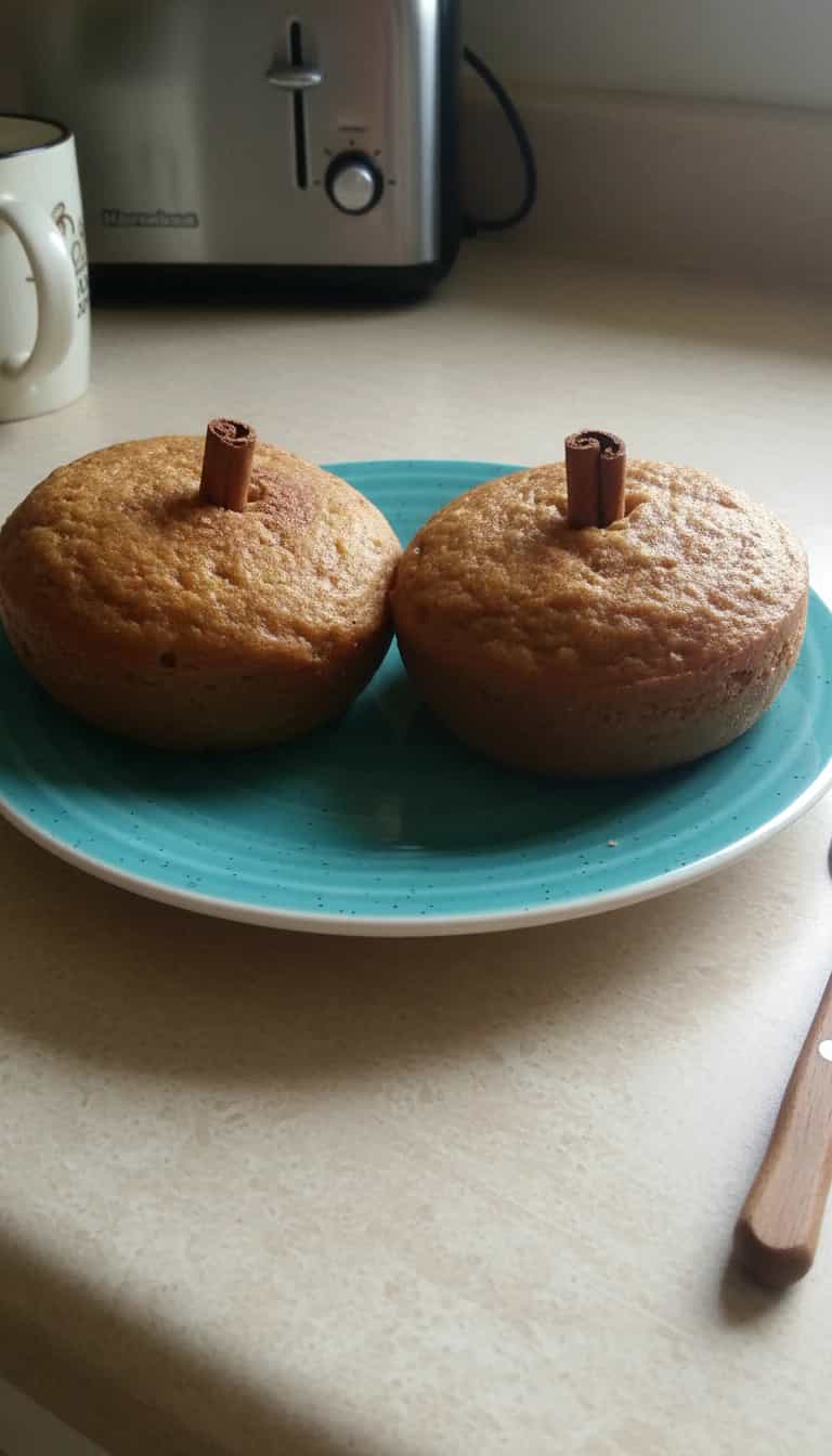 Receita de Bolo de Banana com Melado (Caneca) - Dicas e Dicas
